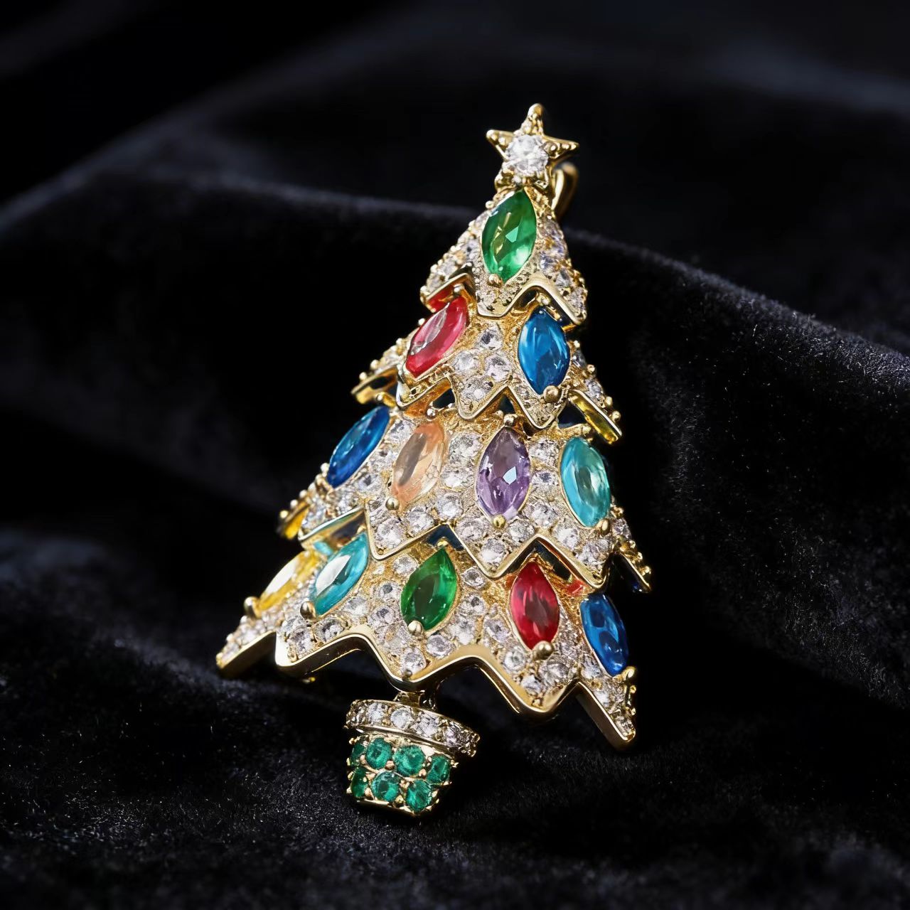 2.5ct Marquise-Cut Lab-Grown Colored Gemstone Christmas Tree Brooch ...
